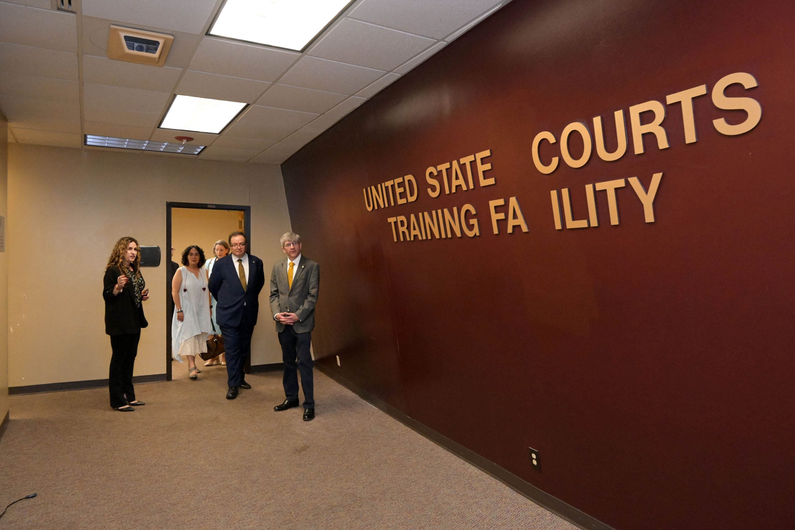 Se entrega el nuevo edificio sede de la UNAM en San Antonio, Texas ...